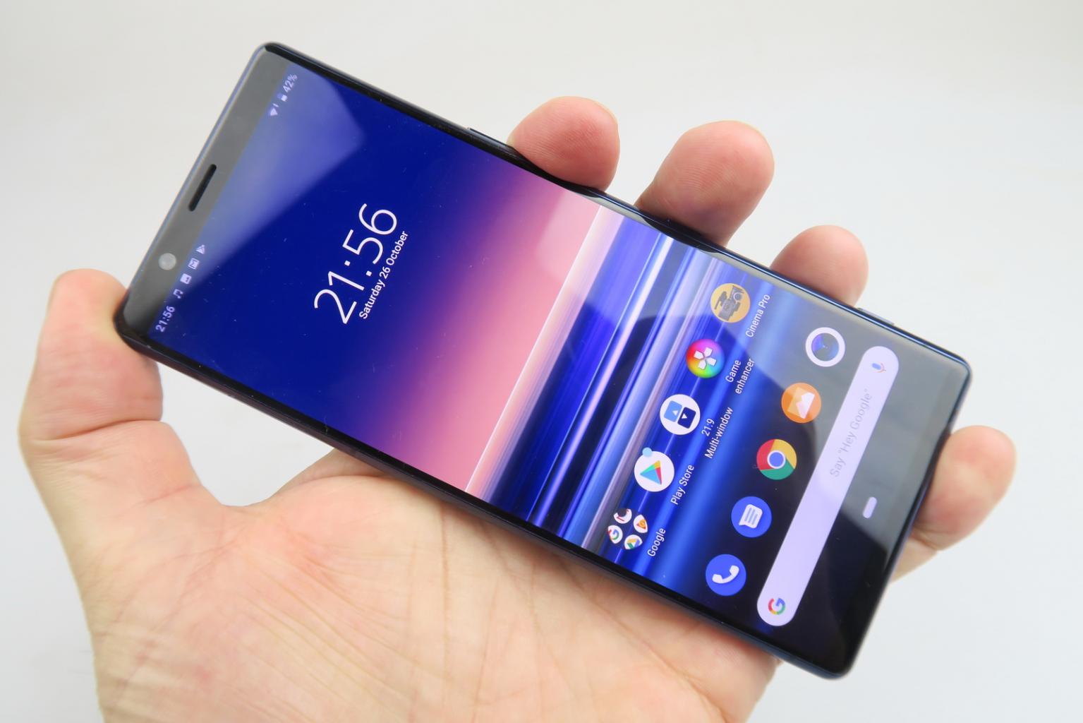 Sony Xperia 5: Display OLED ce pare gândit pentru Netflix