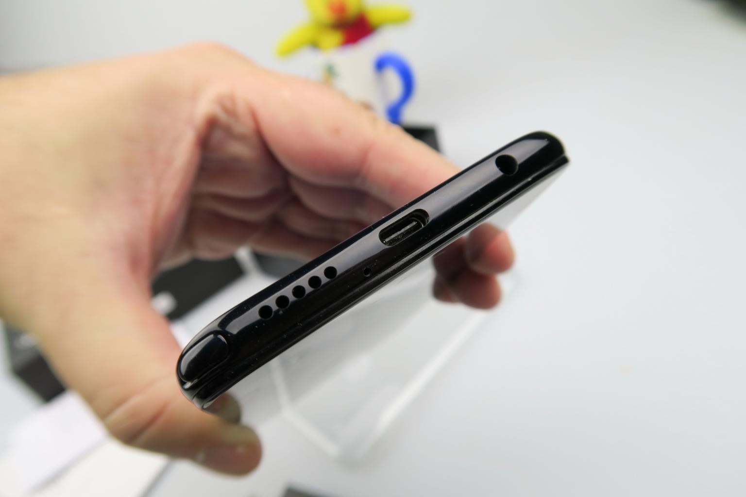 Motorola Moto G Pro Unboxing; telefoanele cu stylus nu trebuie neapărat ...