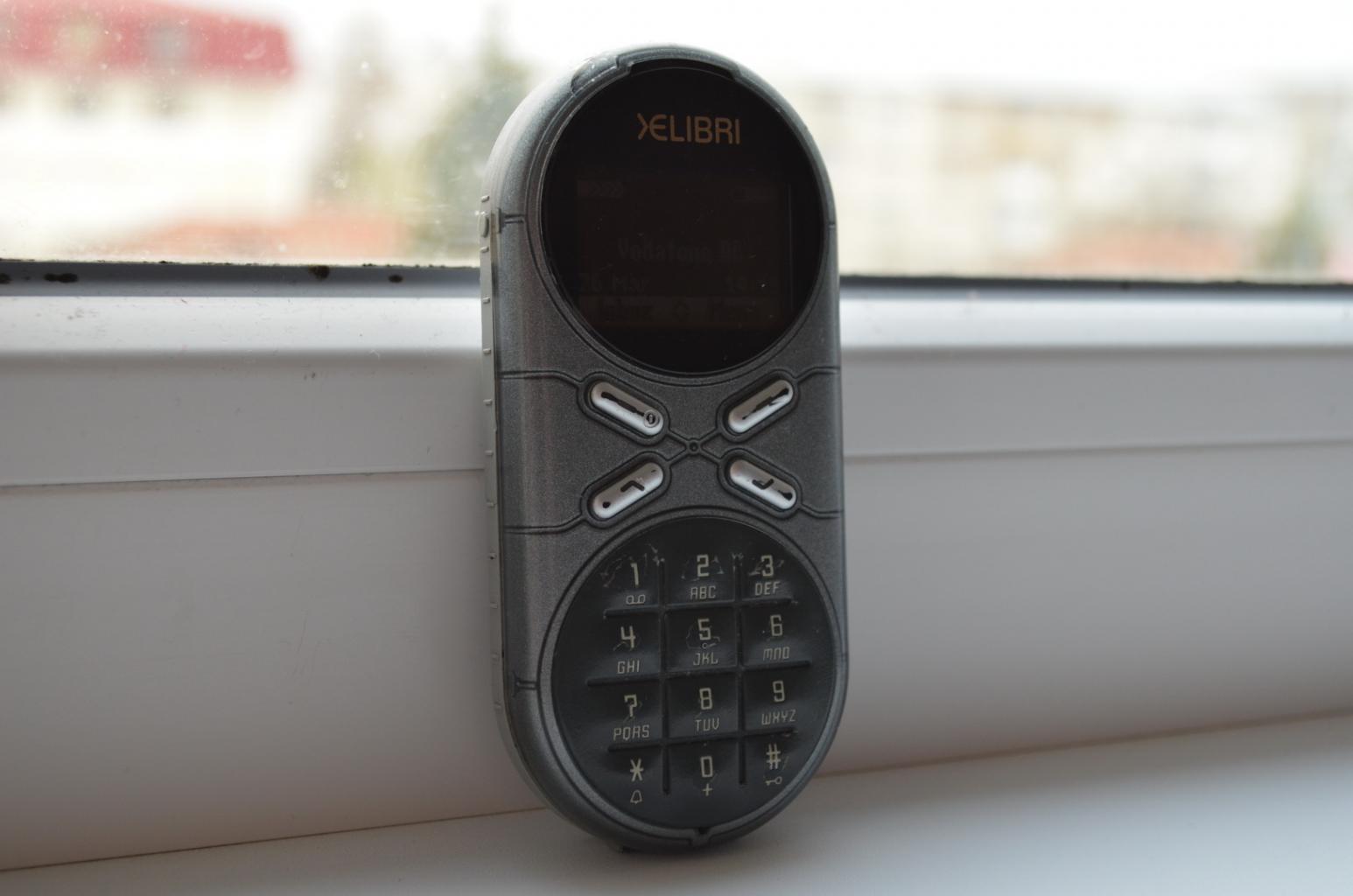 Siemens Xelibri 1 RETROreview: un experiment fashion care pare menit ...