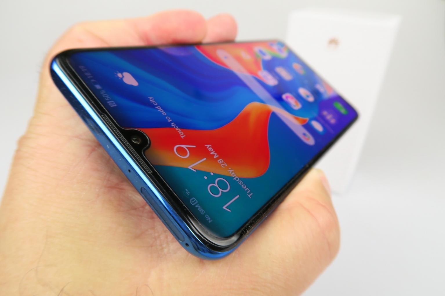 Specificații Huawei P30 Lite - Imagini, Recenzii, Știri, Benchmarks ...